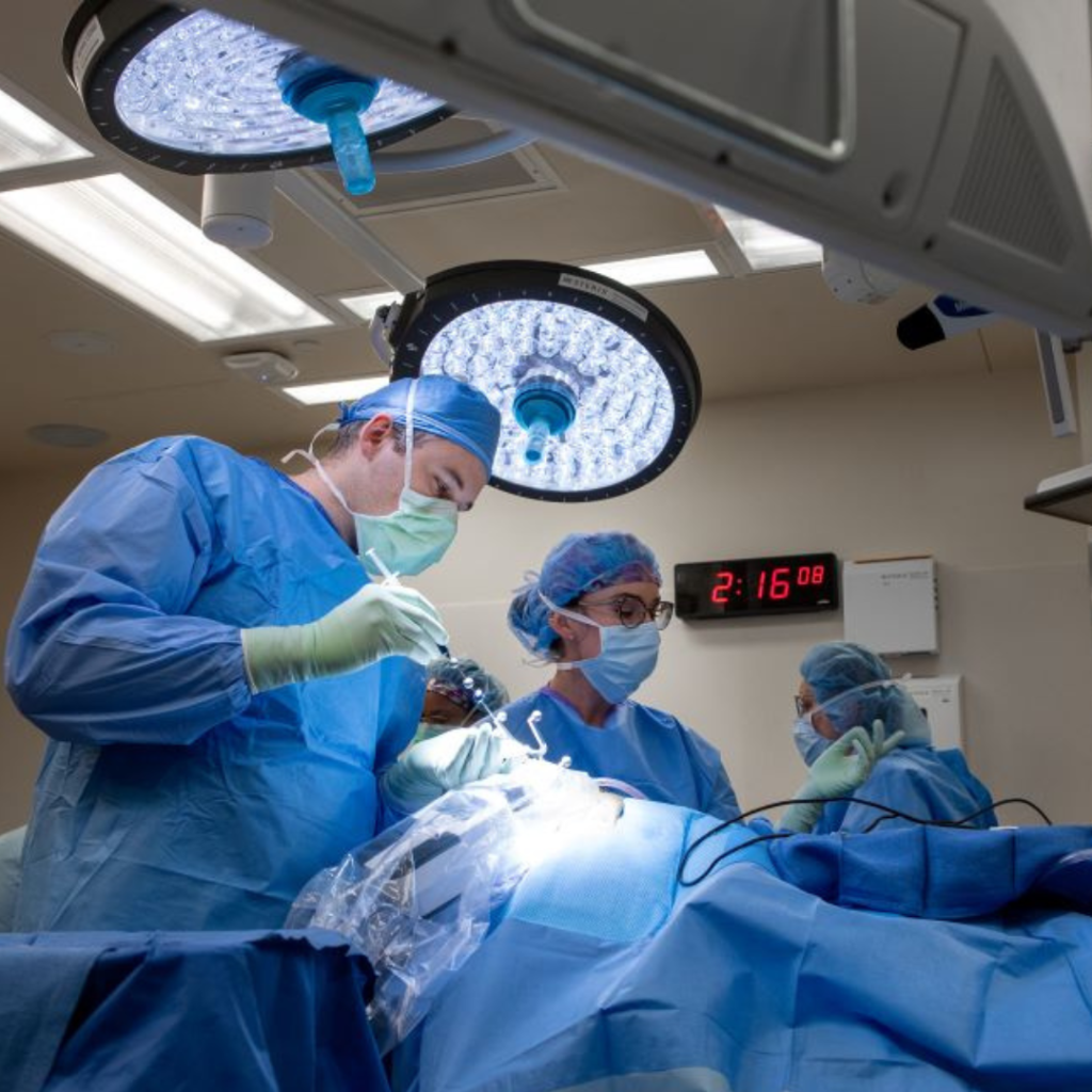 Memorial Health Blog | Robot Assists Neurosurgeon in Brain Surgery ...